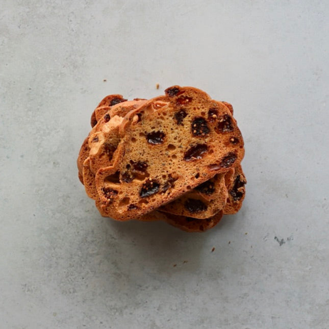 Miller's Toast Fig & Sultana - Premium Artisan Crackers | FINE & WILD UK