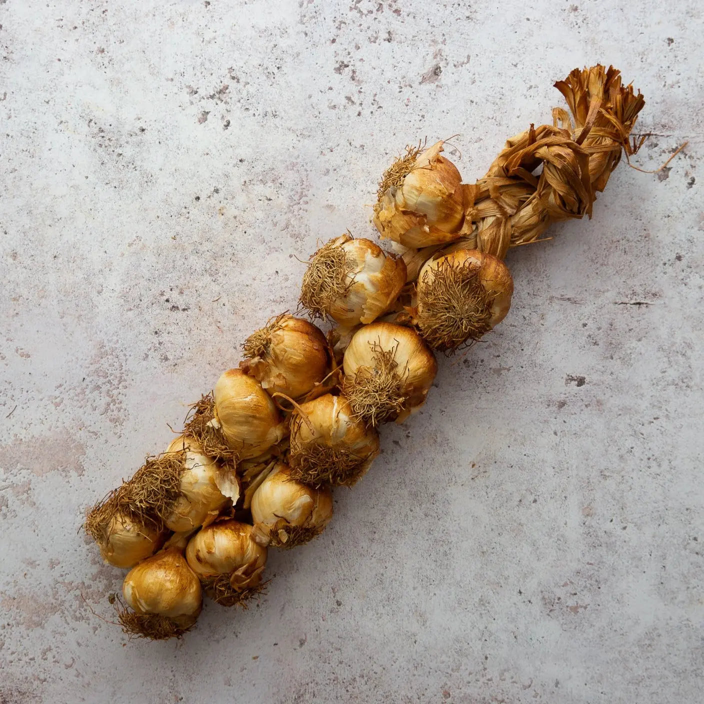 French Smoked Garlic | Traditional Cold-Smoked Bulbs | FINE & WILD UK